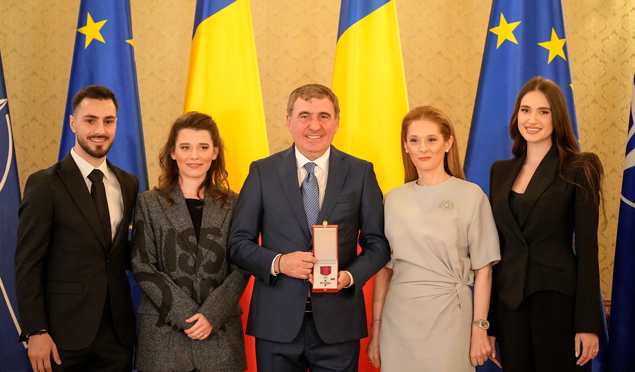 Soția lui Ianis Hagi i-a năucit la ceremonia pentru Gică Hagi. Elena ...