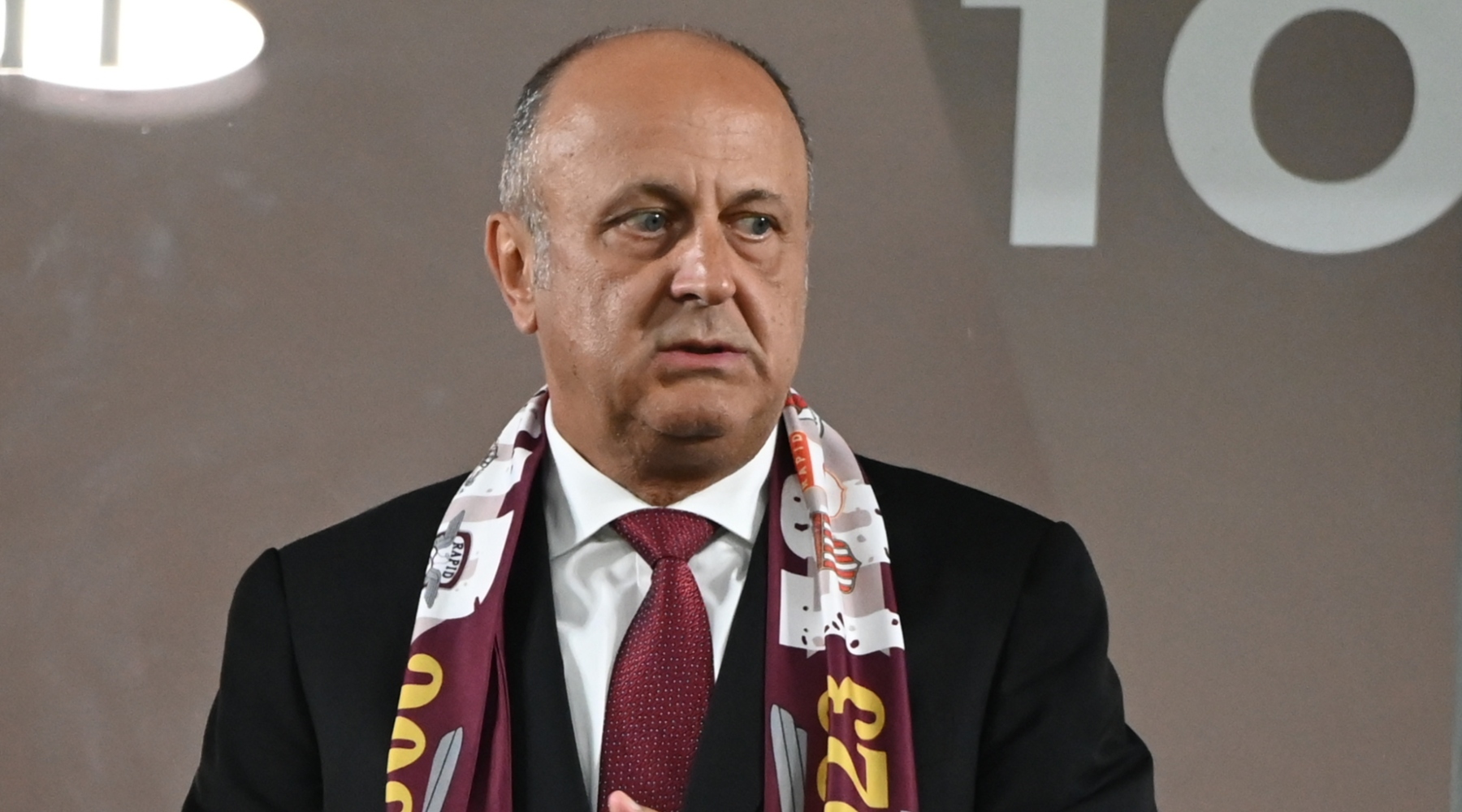 Ce transferuri a făcut Dan Şucu la Rapid. A plătit 800.000 de euro doar ...