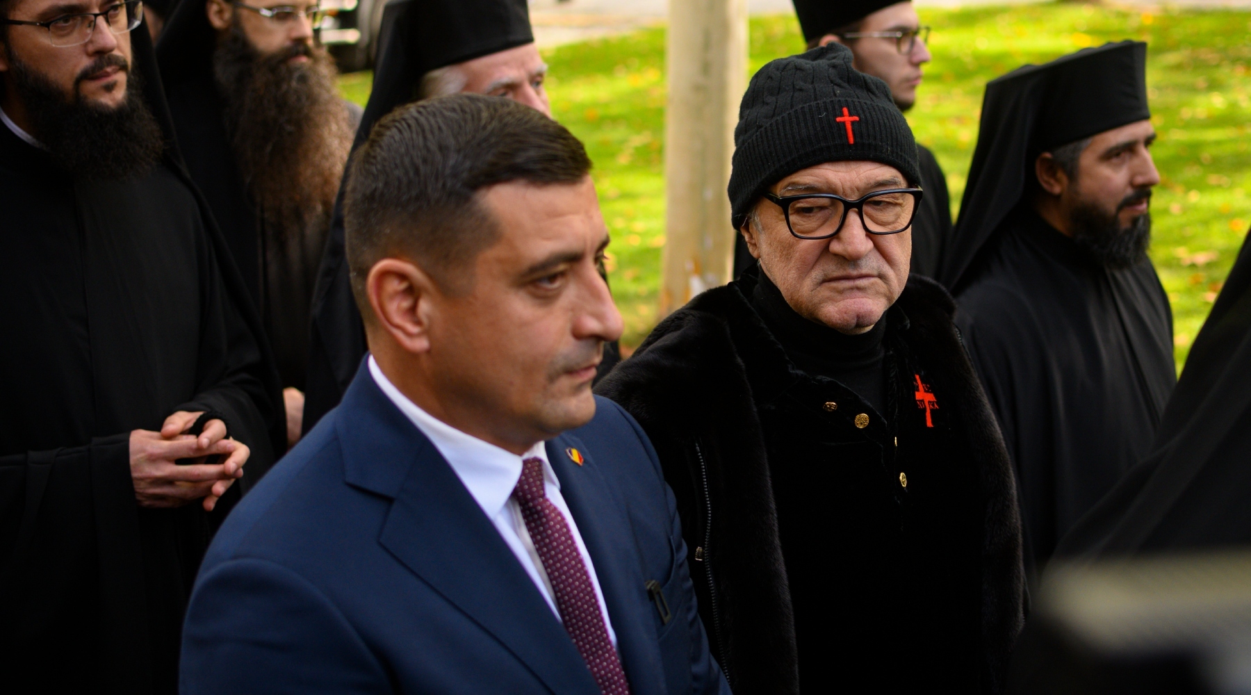 Cum l-a numit George Simion pe Gigi Becali. Candidatul la preşedinția României s-a certat cu ...