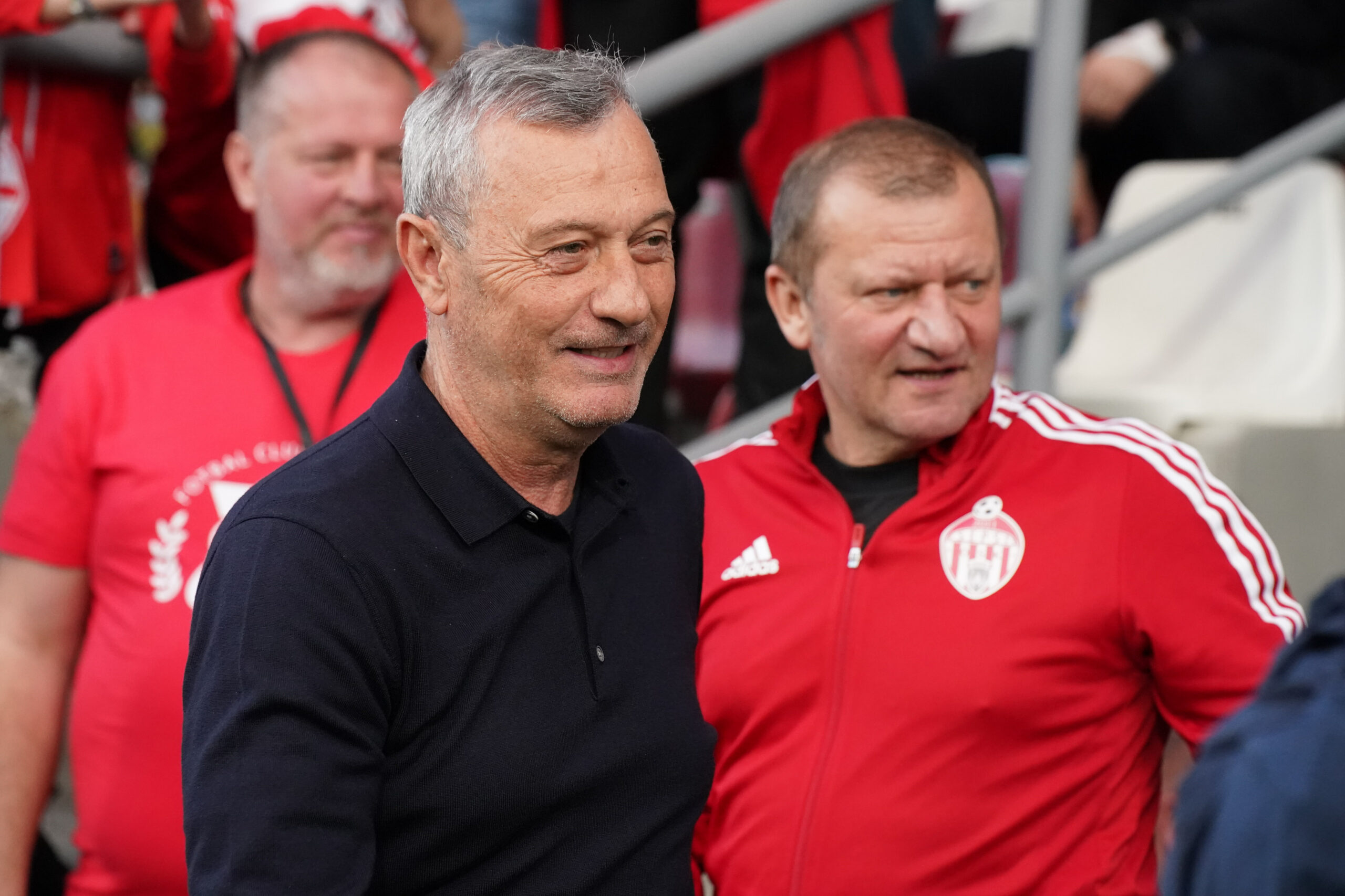 Mircea Rednic, ironic la adresa lui Dorinel Munteanu: „Nu știu dacă a ...