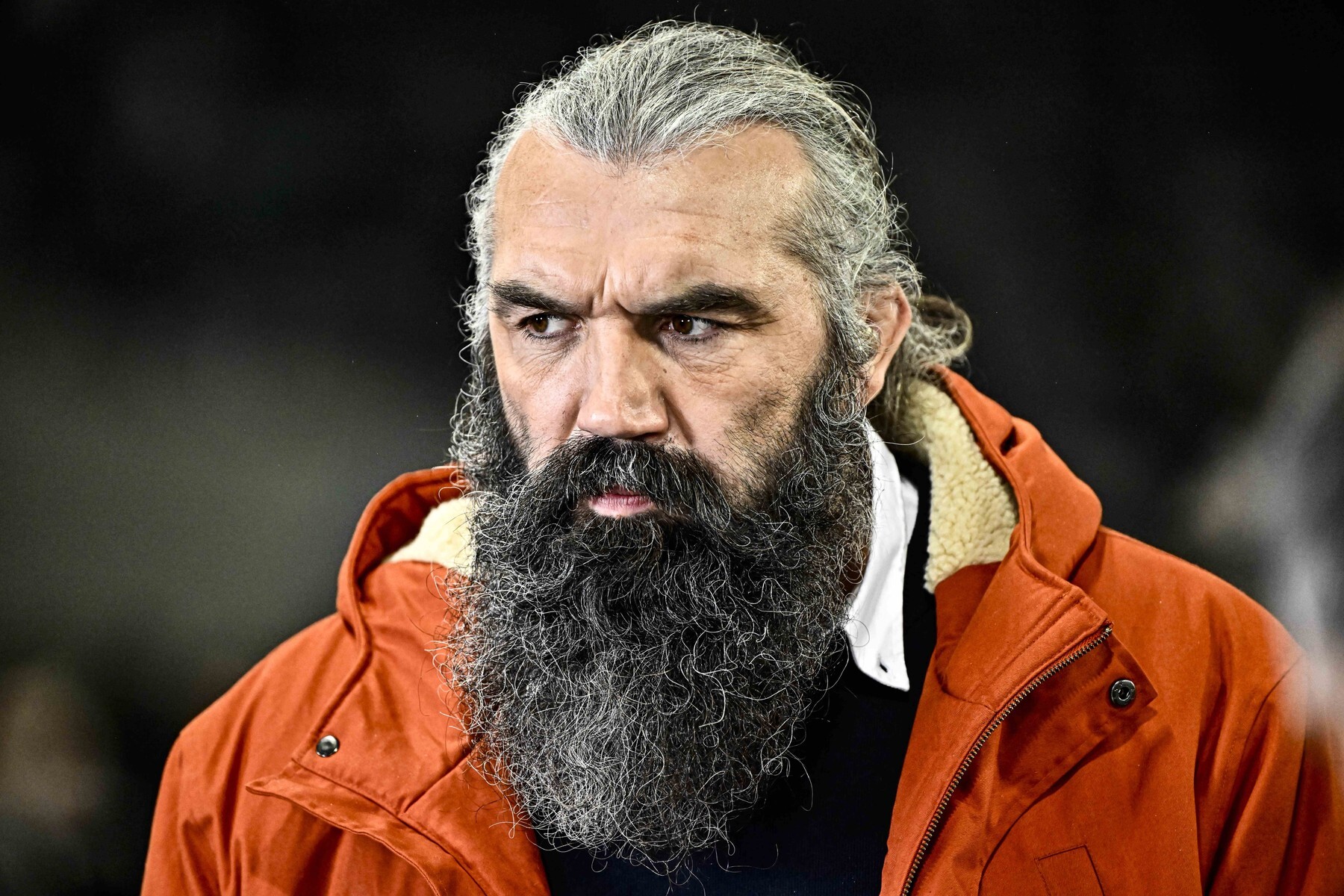 Omul Peşterilor e milionar la 47 de ani, dar nu-şi mai aminteşte nimic ...