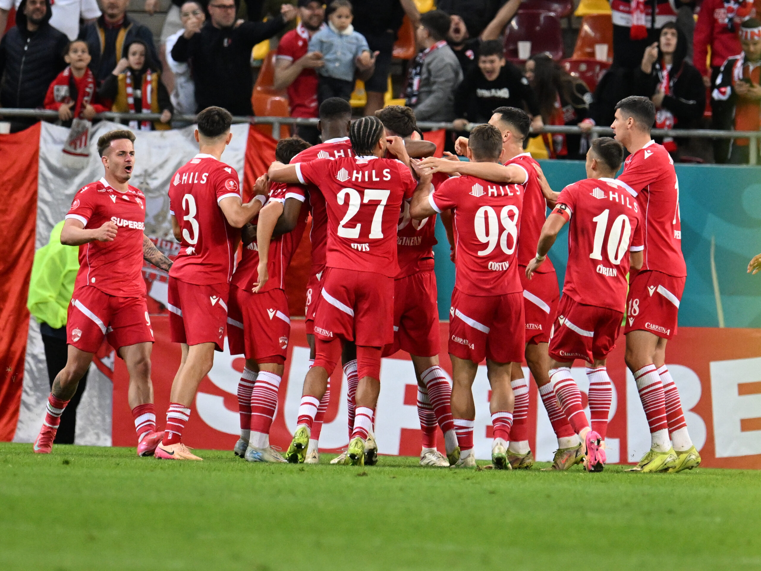 Și-a dat autogol cu CFR Cluj, dar a anunțat că n-are de gând să plece de la Dinamo: „Tot ce s-a ...