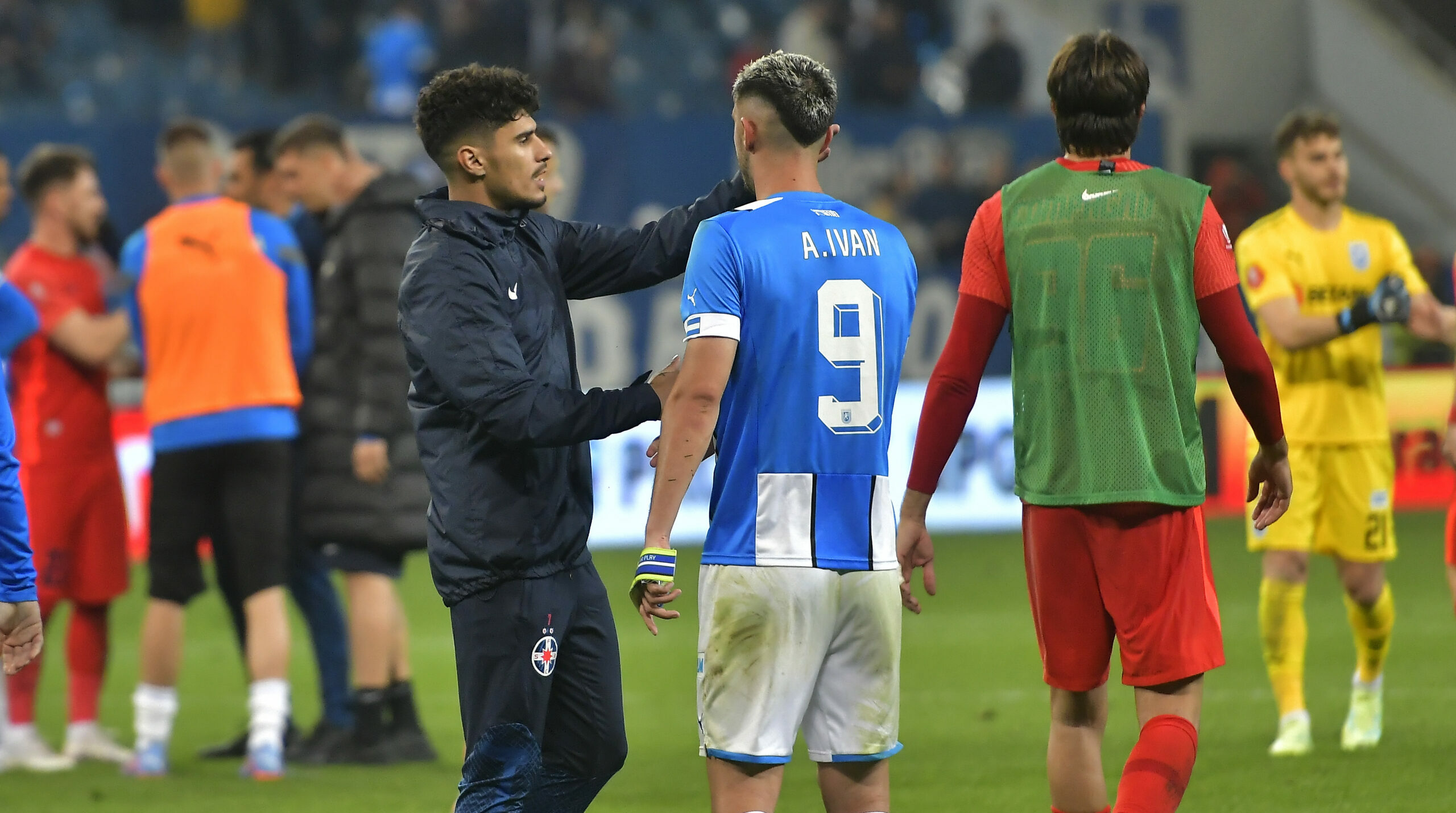 Andrei Ivan a revenit la Craiova şi a sărbătorit cu Florinel Coman, fostul căpitan de la FCSB ...