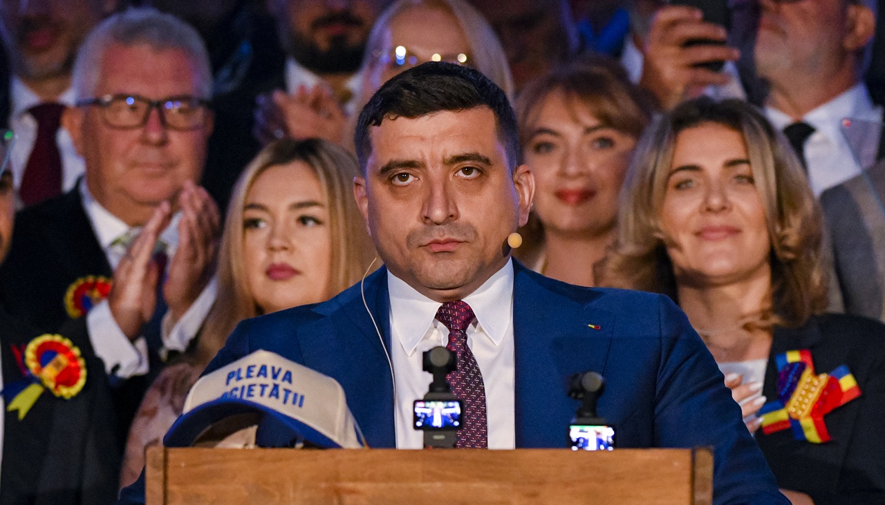 Gigi Becali a dezvăluit ce a pățit George Simion, după înfrângerea cu Nicușor Dan. Îi plânge de ...