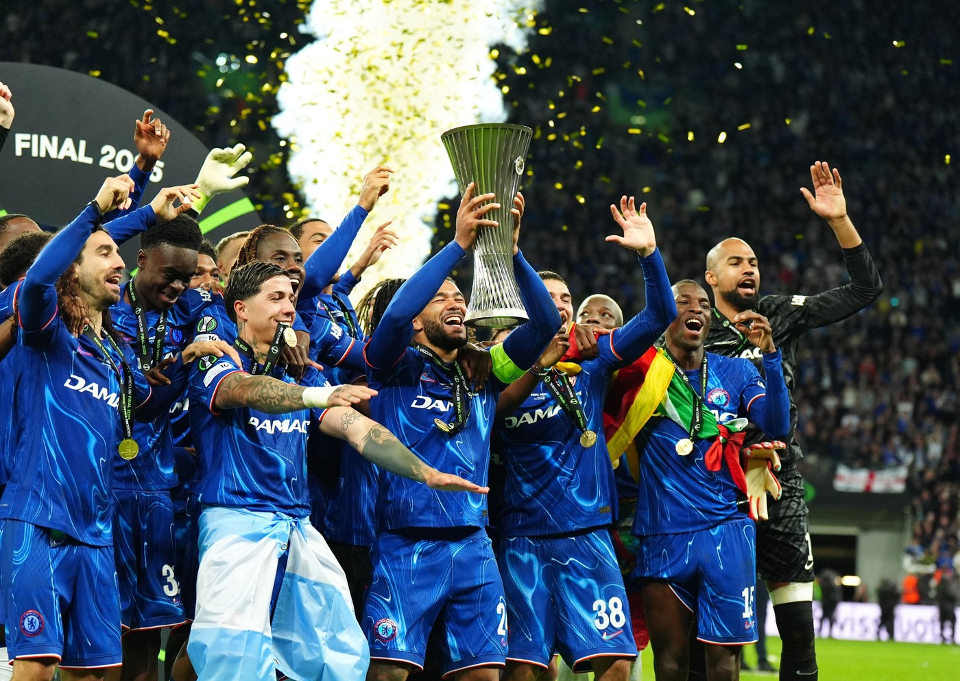 Pur și simplu fabulos! Chelsea a scris istorie pentru Anglia după ce a ...