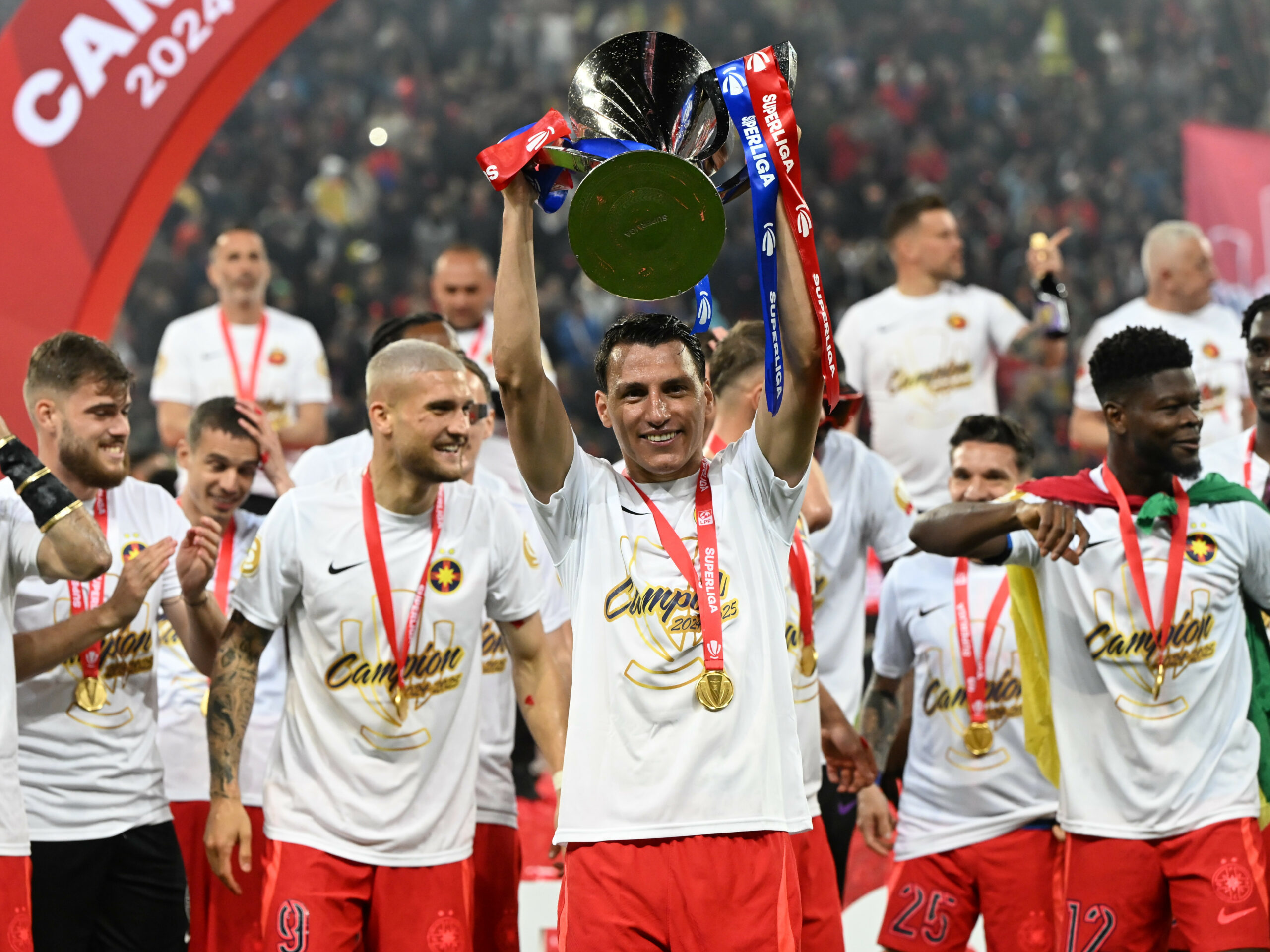 Risto Radunovic a făcut transferul lui Graovac şi a fugit din România ...