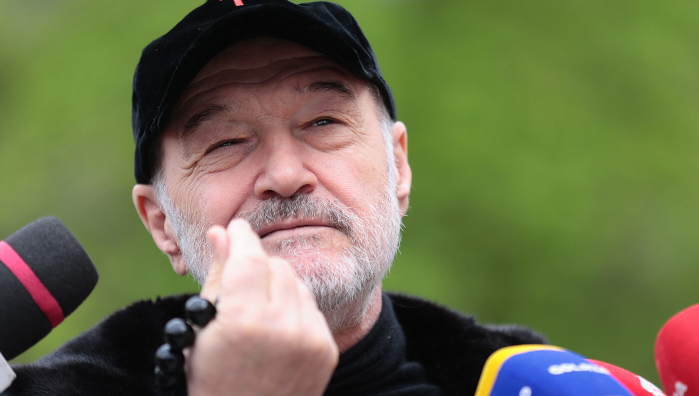 Cadoul lui Gigi Becali pentru nunta lui Florinel Coman. Miliardarul şi ...