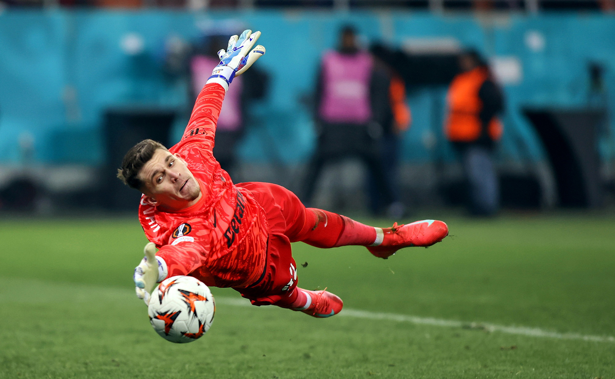 Ce Ștefan Târnovanu? Galatasaray s-a înțeles cu starul de la FC Barcelona!