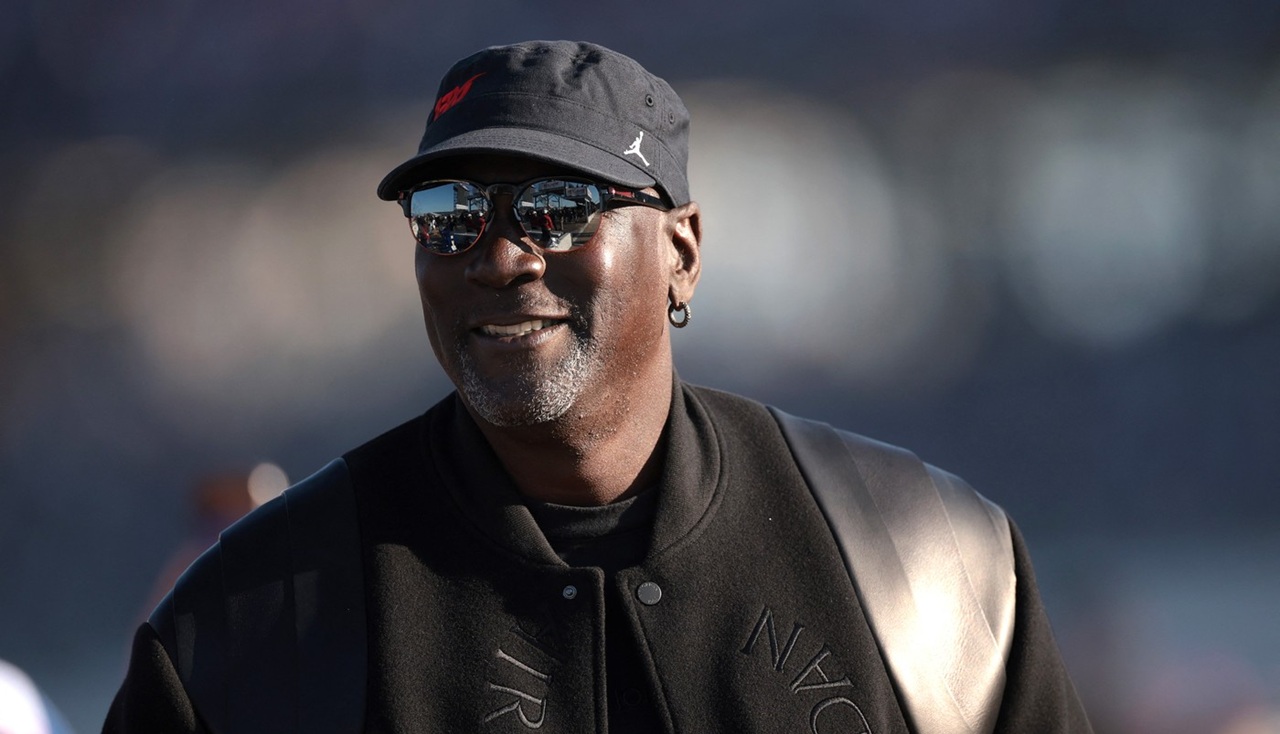 Michael Jordan, vacanță de miliardar la bordul unui iaht de 115.000.000 ...