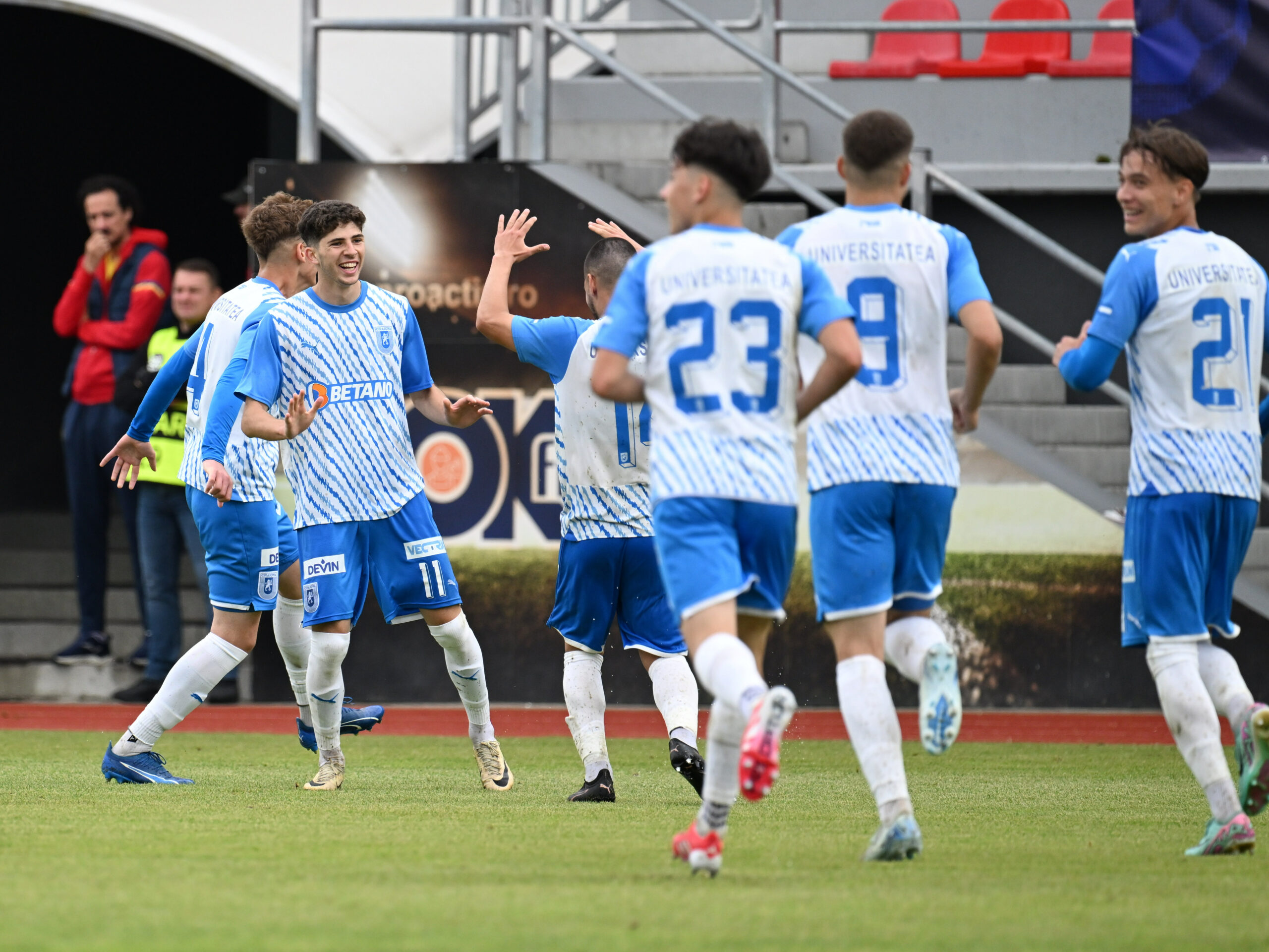 Universitatea Craiova îşi cedează internaţionalul U20 la o altă echipă din Superligă