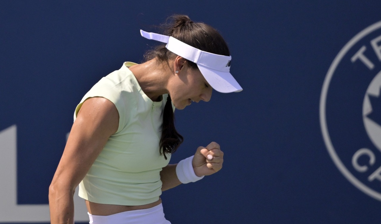 Cine transmite la TV Sorana Cîrstea – Ann Li finala de la Cleveland