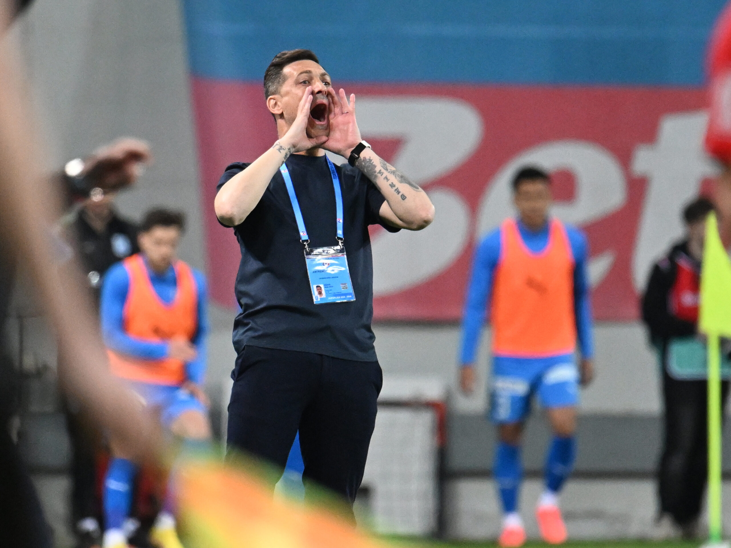 Mirel Rădoi speră să obţină primul succes contra lui Dan Petrescu ...