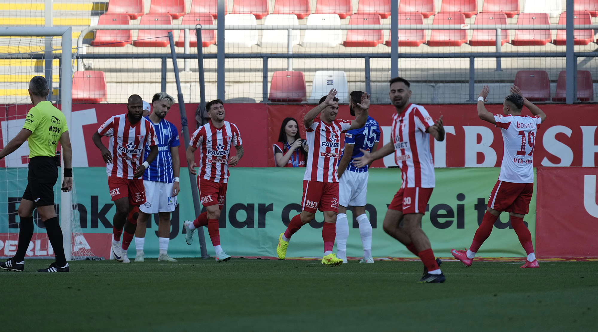 UTA Arad - Farul Constanța 2-1, în etapa 5 din Superliga. Neînvinsă ...