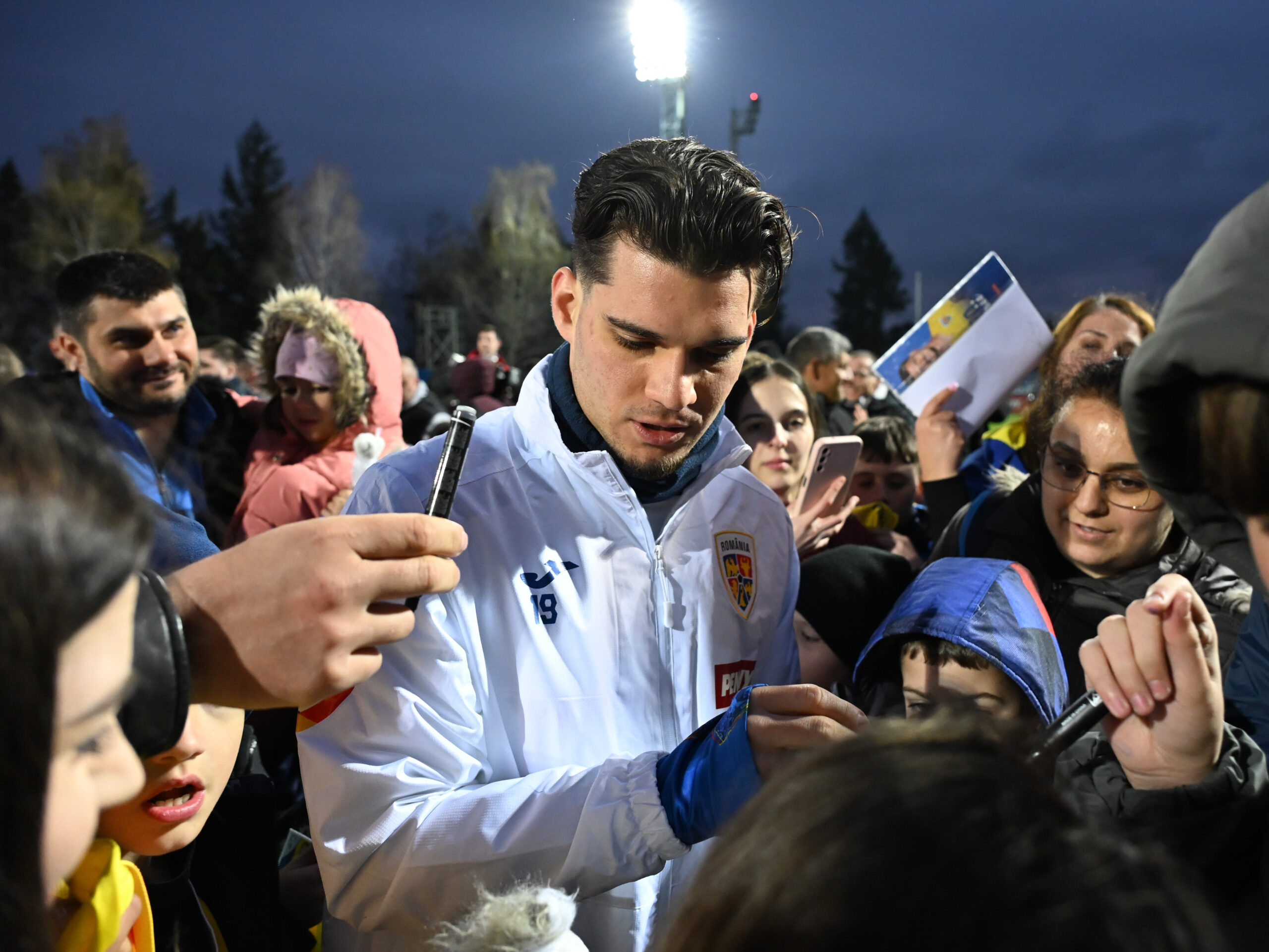 Victor Angelescu, anunț la miezul nopții despre transferul lui Ianis ...