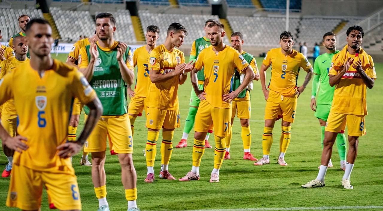 Dănuț Lupu dă de pământ cu jucătorii naționalei României