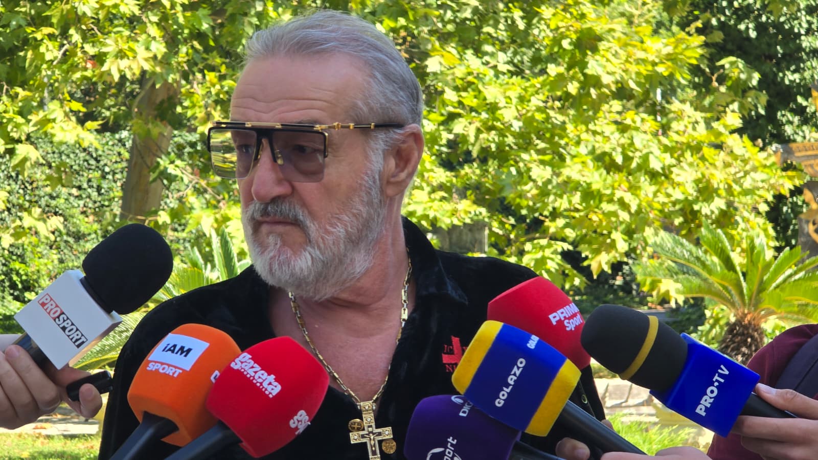 VIDEO: Gigi Becali a dezvăluit numele fundașului care i-a fost propus la FCSB! Motivul pentru ...