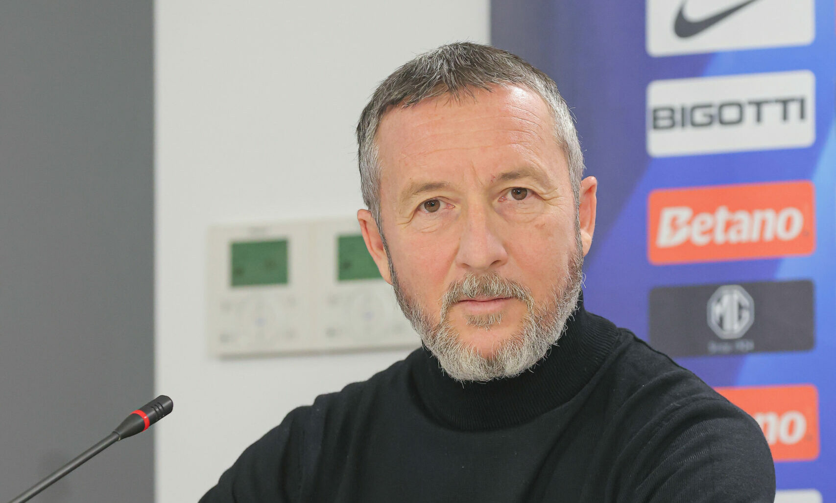 Incredibil! Cât a putut să vorbească Mihai Stoica cu Gigi Becali la telefon într-o zi: „Ăsta e ...