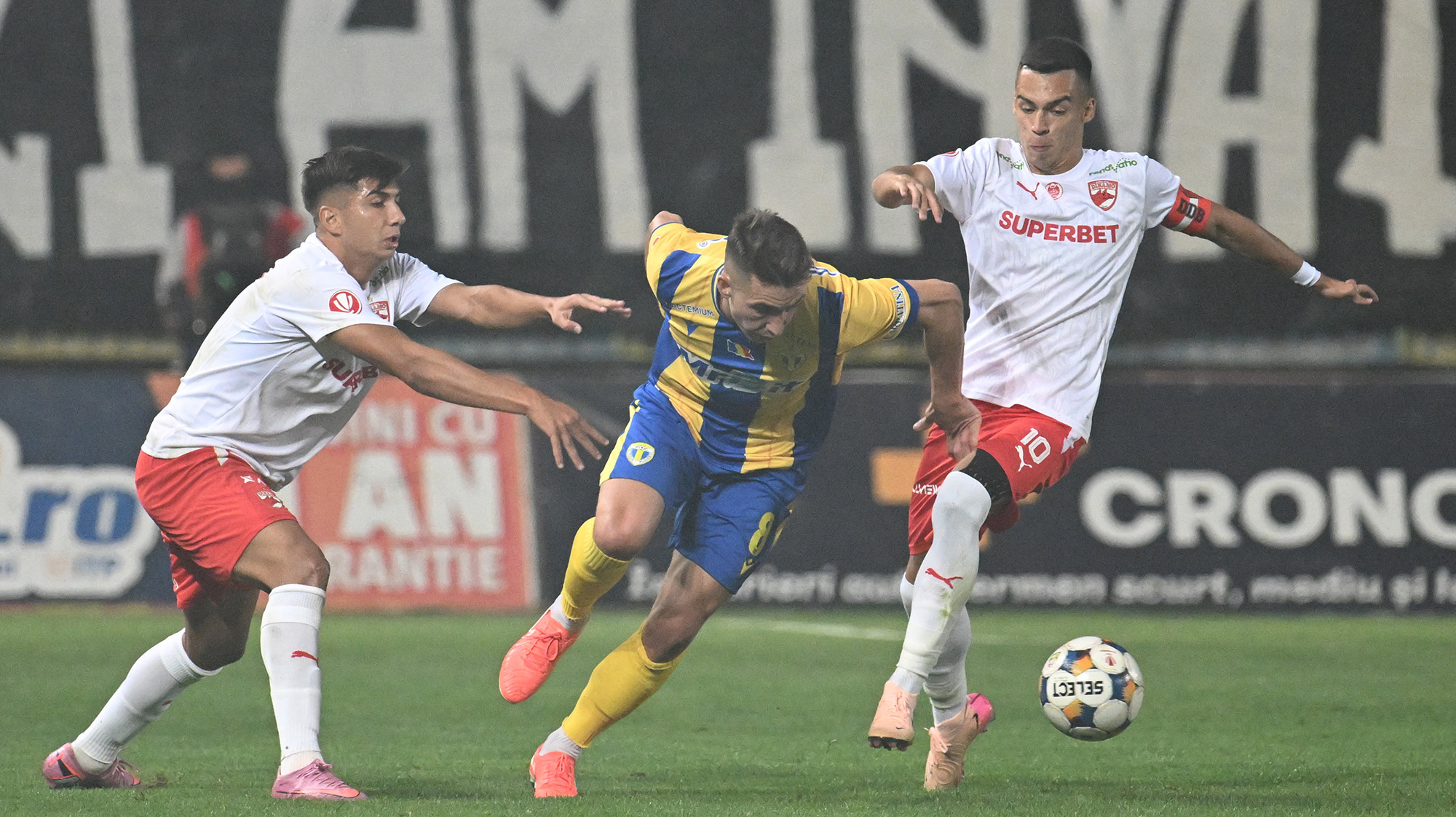 Petrolul Ploiești - Dinamo București 0-3, în etapa 9 din Superliga. „Câinii” ajung pe locul 3