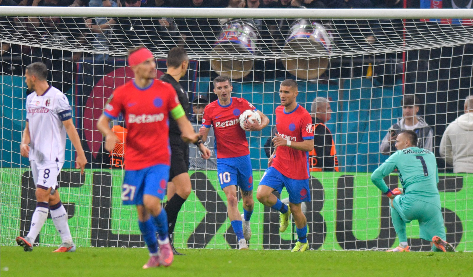 FCSB - Bologna 1-2, în etapa 3 din Europa League