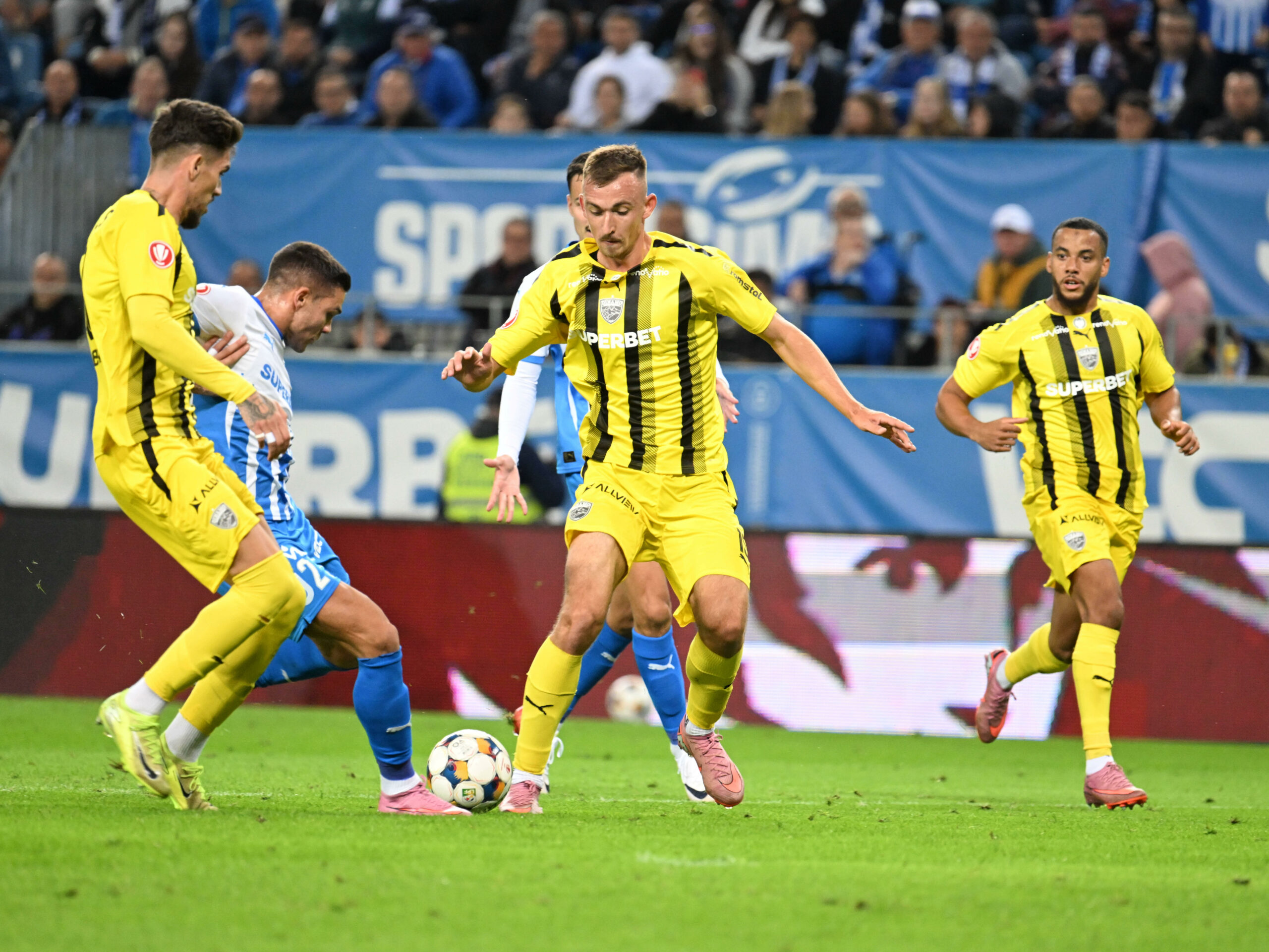 Titularul lui Dinamo a fost convocat de urgență la echipa națională ...