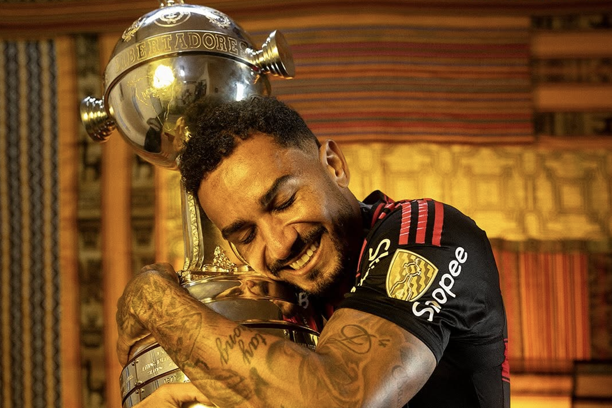 A făcut istorie la 34 de ani. E primul fotbalist din toate timpurile ...