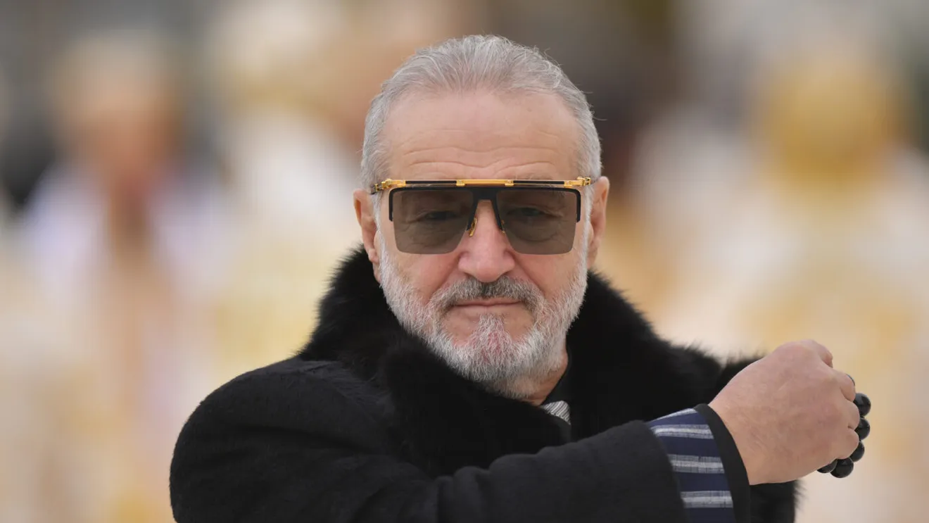 Gigi Becali a pus primele 3 nume pe lista rezilierilor. Pe ei îi dă ...