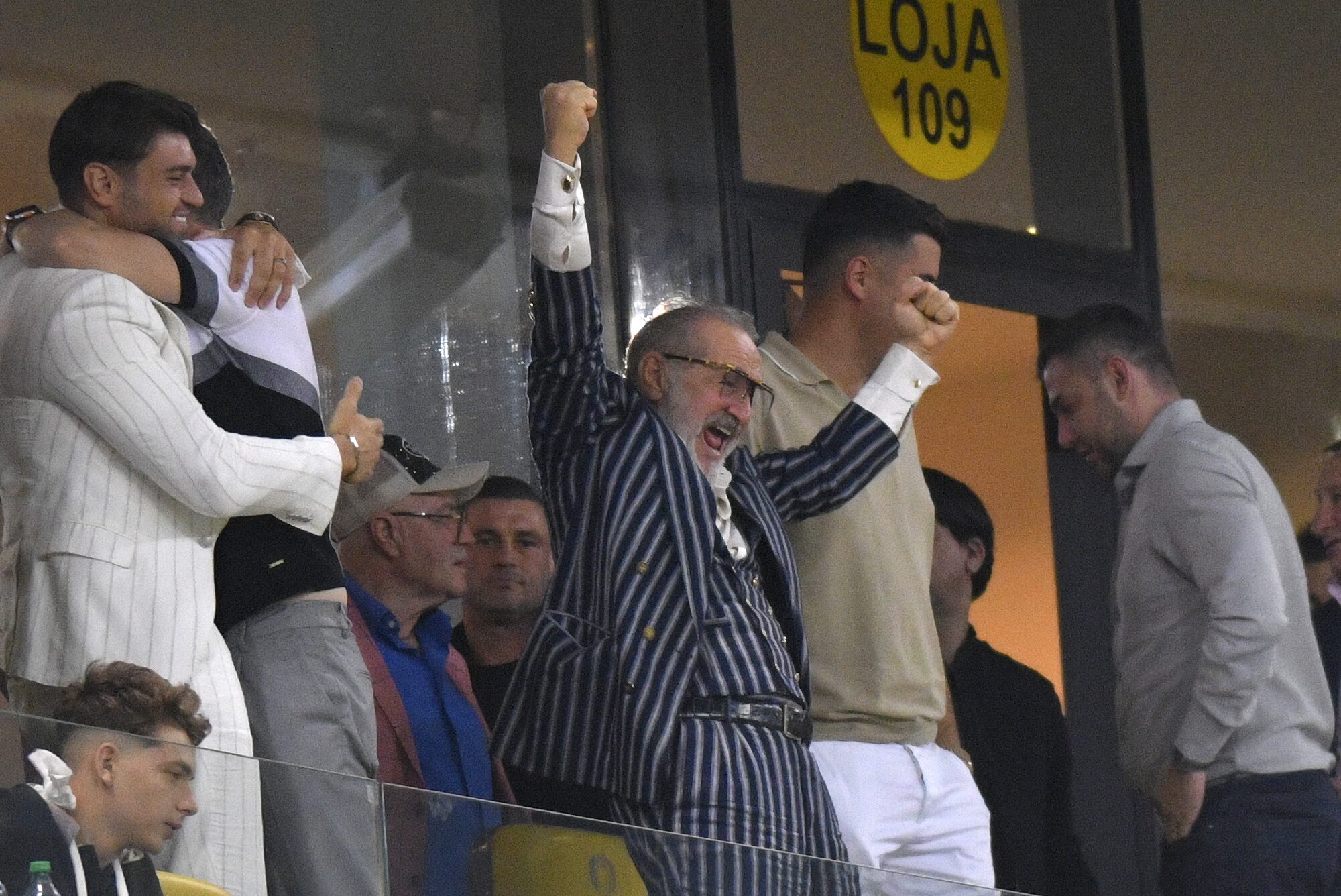 Transfer oficial la FCSB! Clubul de care aparținea „Diamantul” a făcut ...