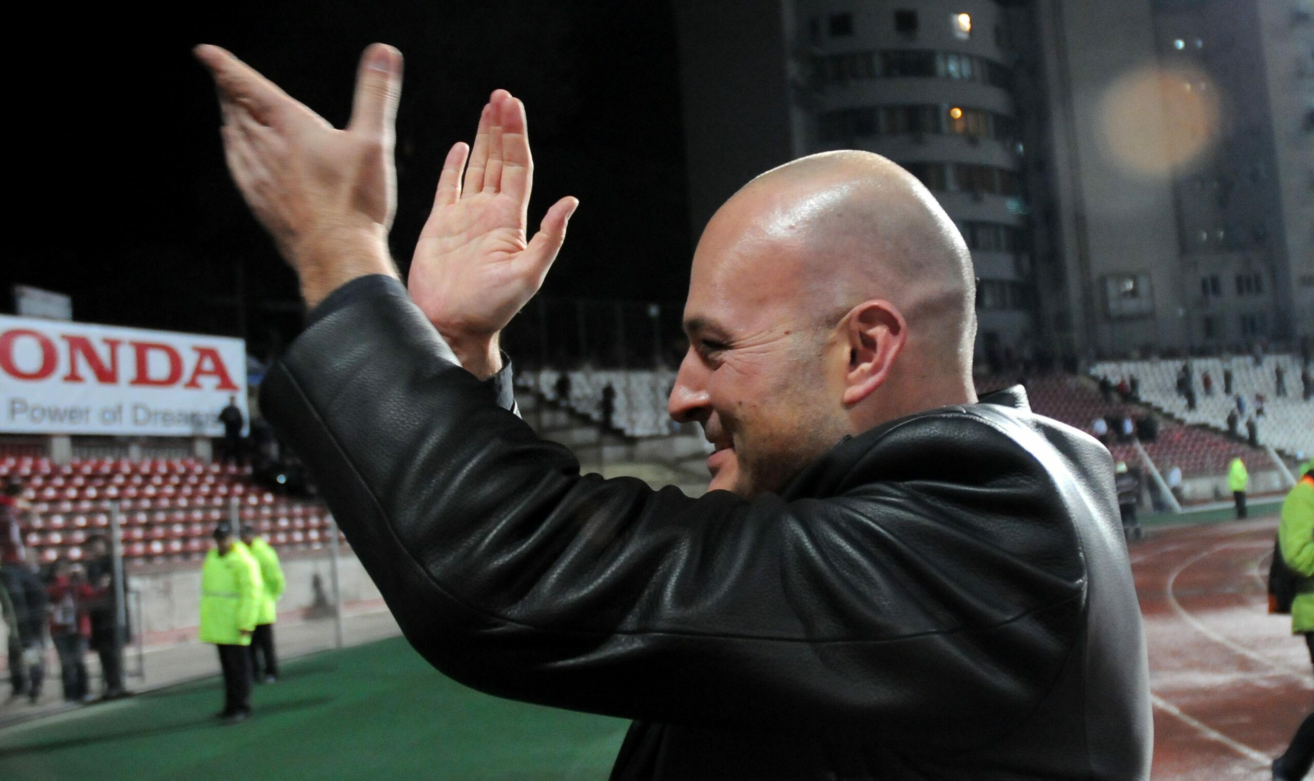 Ce mai face milionarul Arpad Paszkany. Iubita cu 24 de ani mai tânără l ...