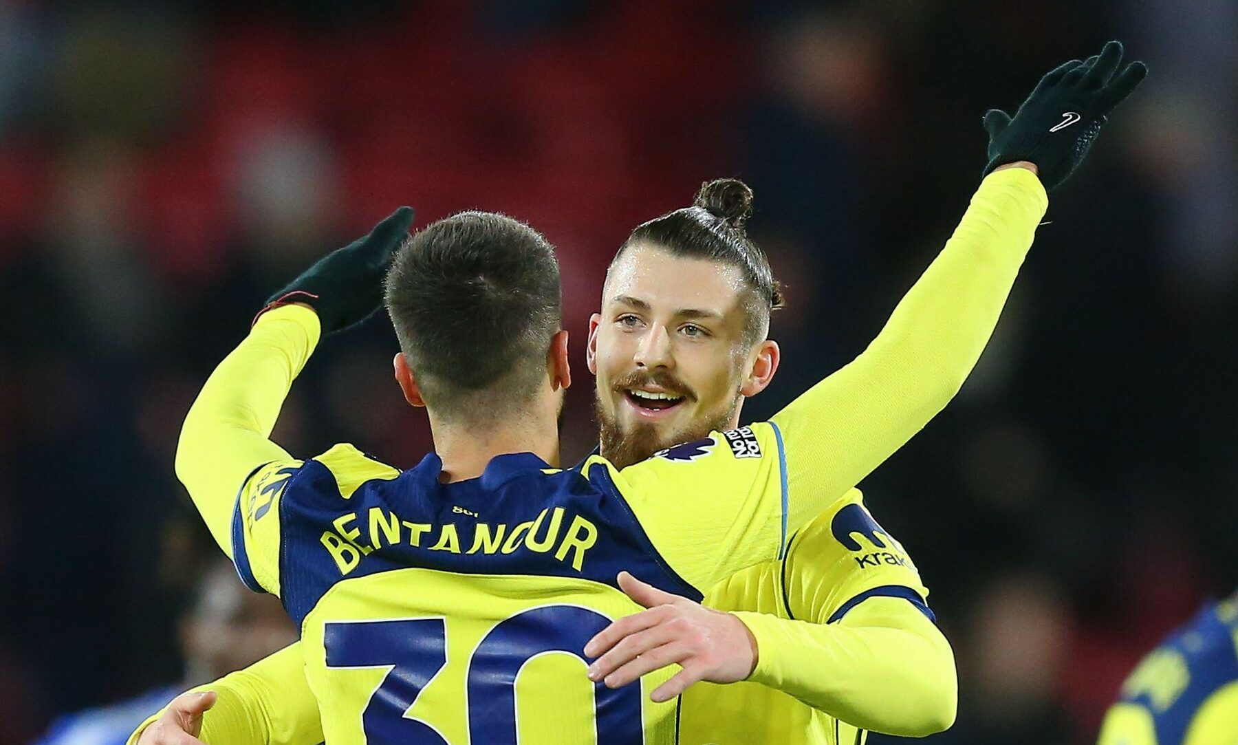 Radu Drăgușin, ca și vândut de Tottenham! De ce vrea Thomas Frank să ...