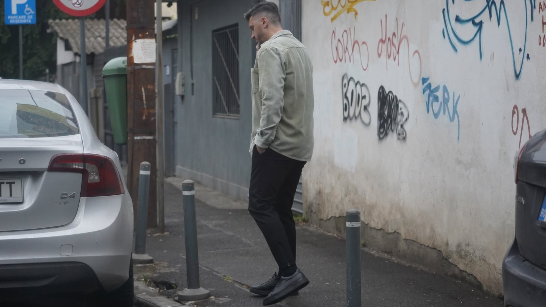 A făcut milioane de euro, a studiat în Elveția și apoi a vrut să fie ...