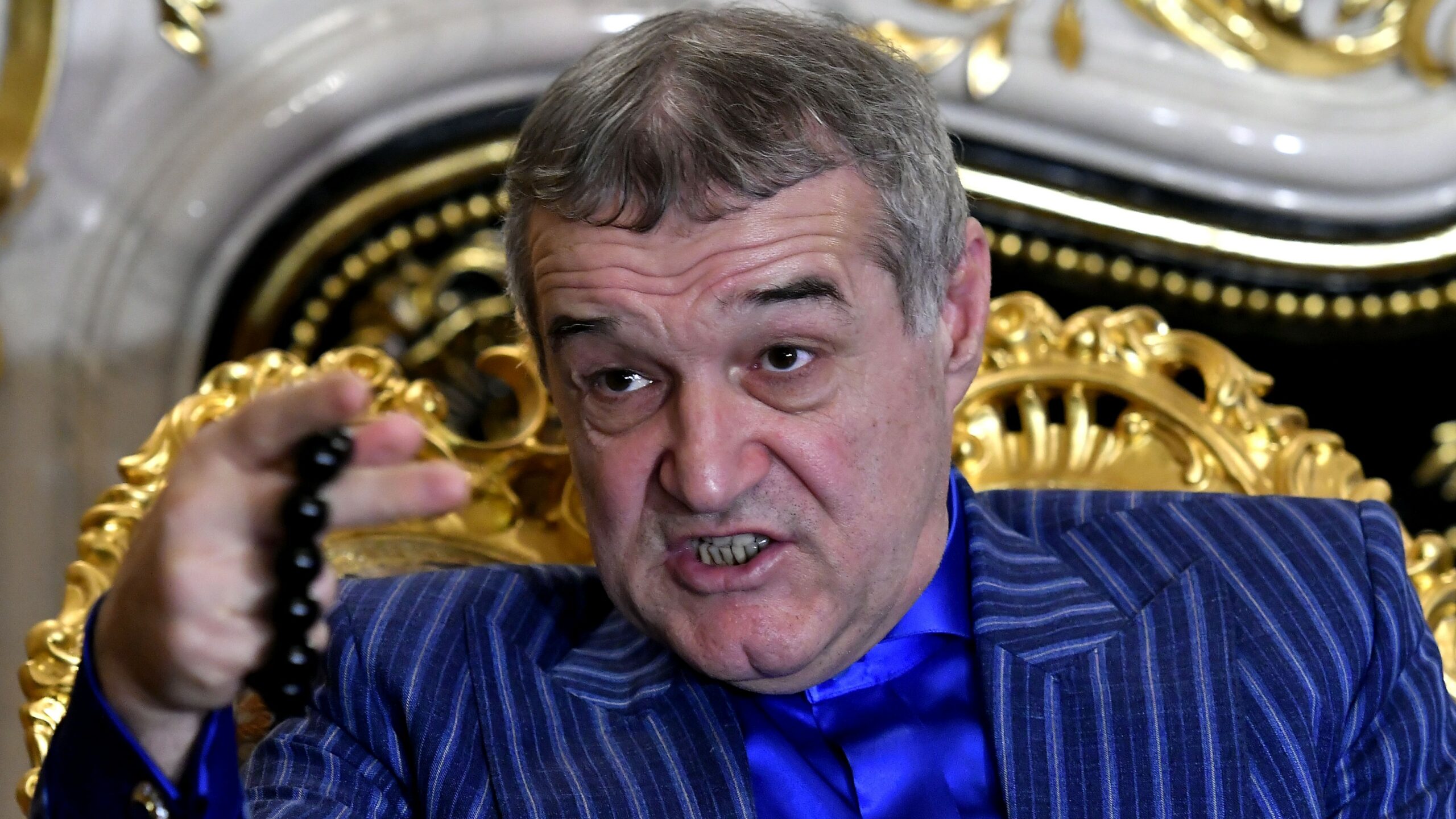 Gigi Becali a găsit filmarea bombă cu Victor Pițurcă pe stick-ul de la ...