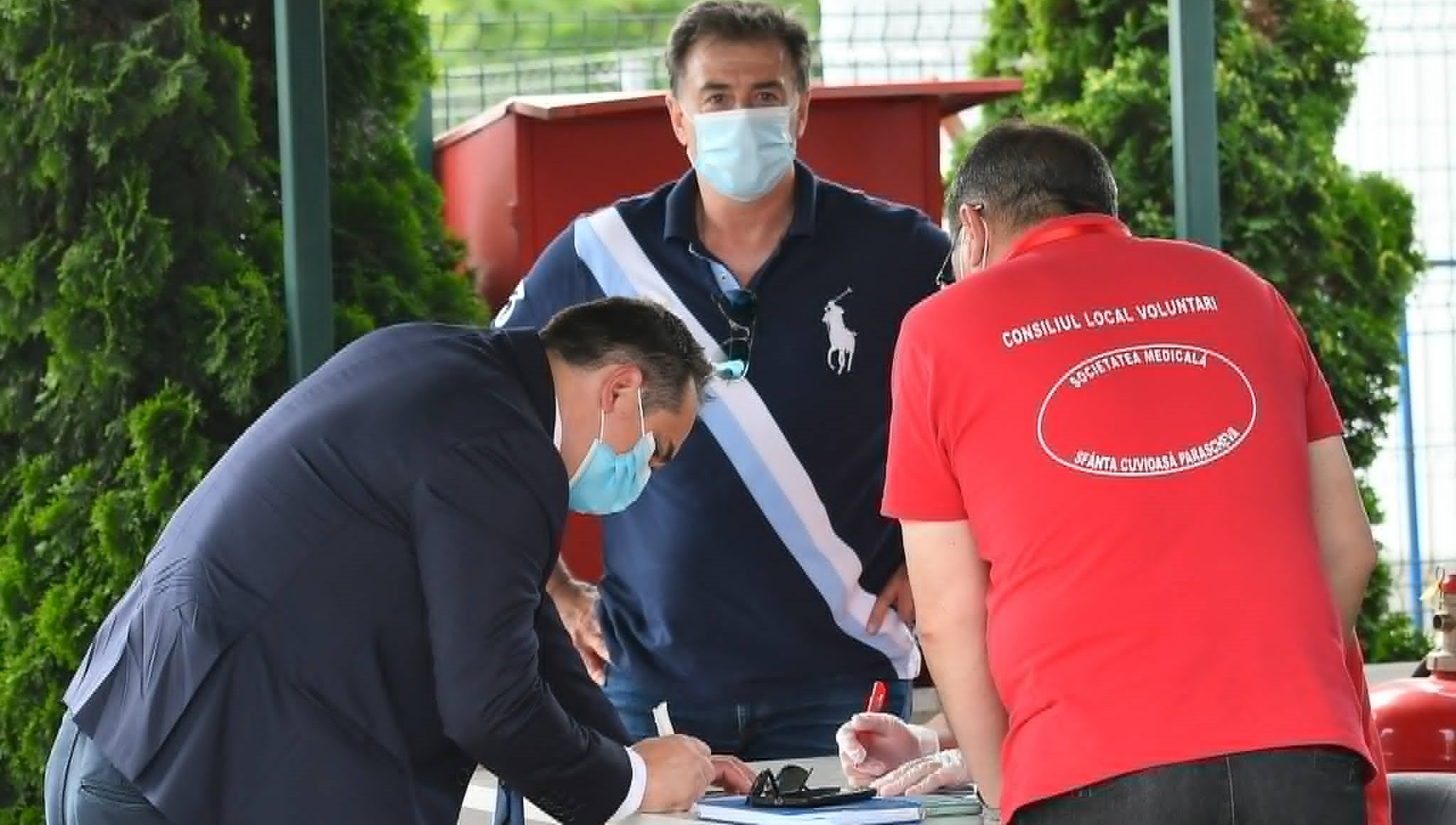 A răbufnit împotriva grecului care e șef peste români: „Zici că el a ...