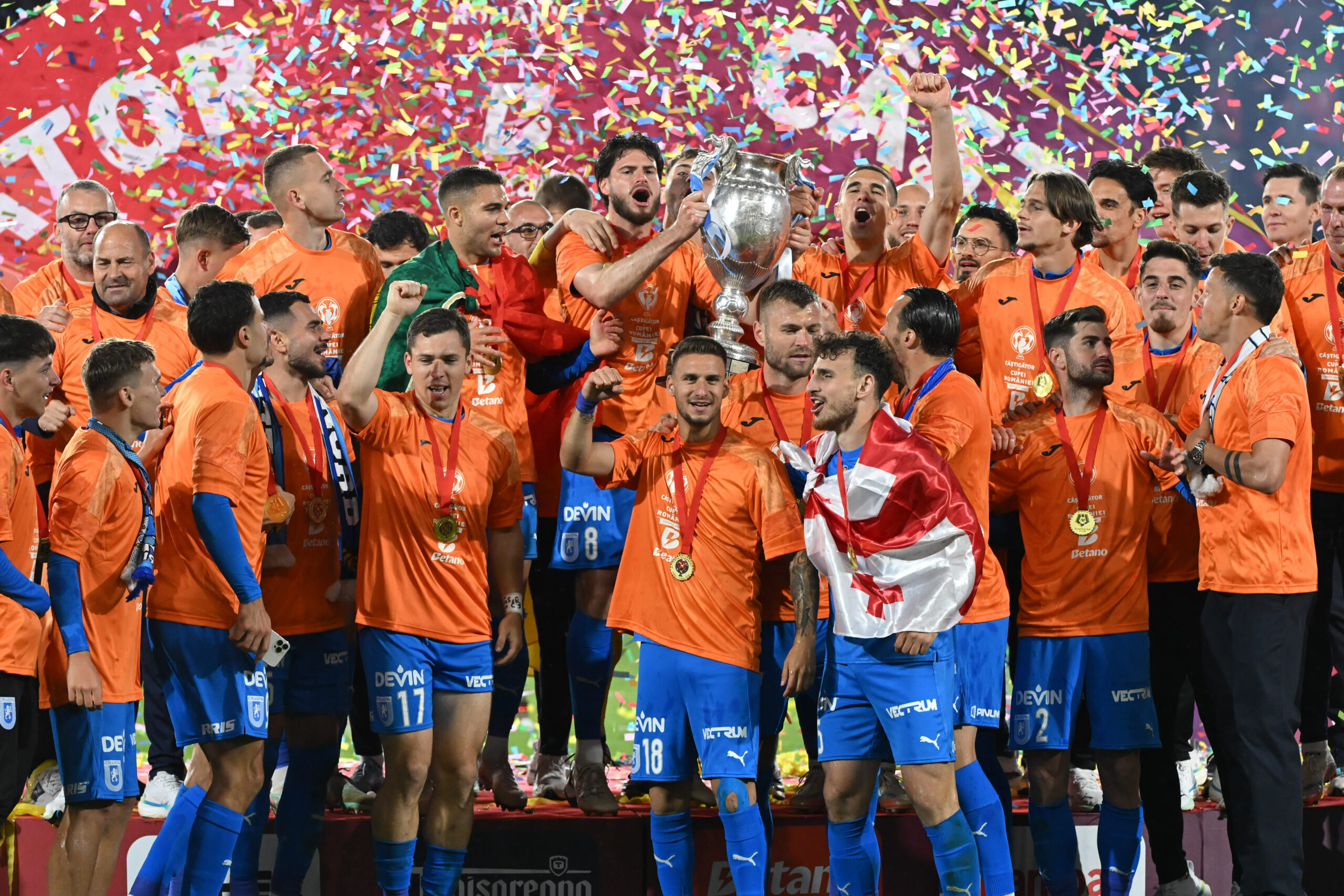 Campionul cu Universitatea Craiova se pregăteşte de duelul cu Anglia