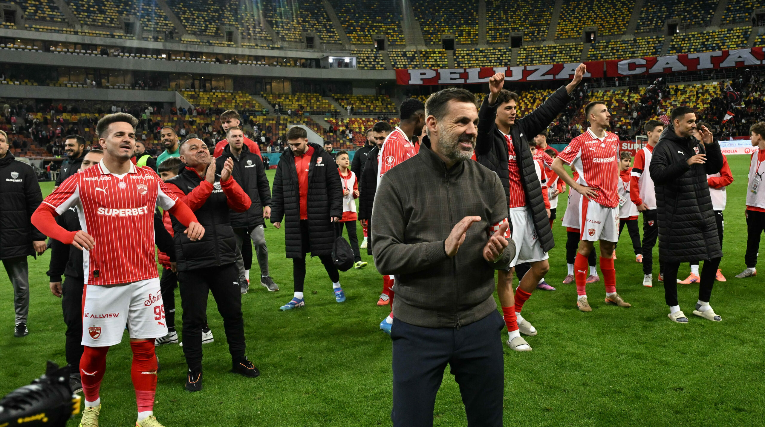 Dinamo transferă de la o echipă din play-off! Cu cine au bătut palma ...