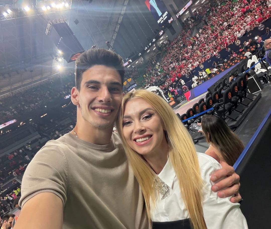 Unde a dus-o Victor Cornea pe Andreea Bălan în luna de miere
