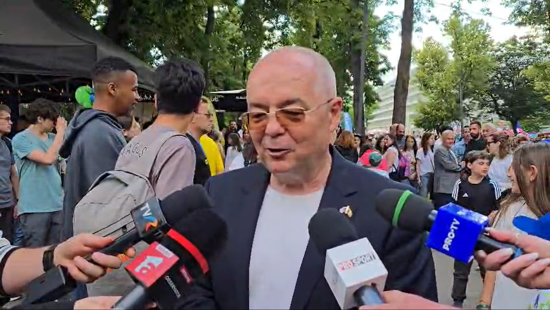 Cum i-a numit Emil Boc pe Simona Halep, Nadia Comăneci, Gică Hagi şi ...
