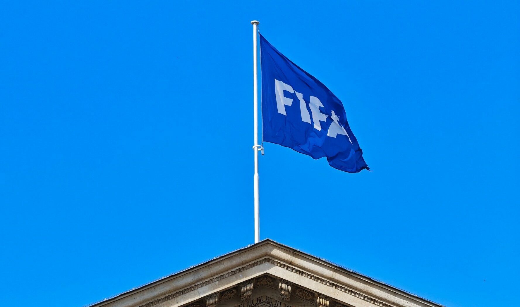 FIFA își lansează propriul joc și va putea fi jucat GRATIS de abonații ...
