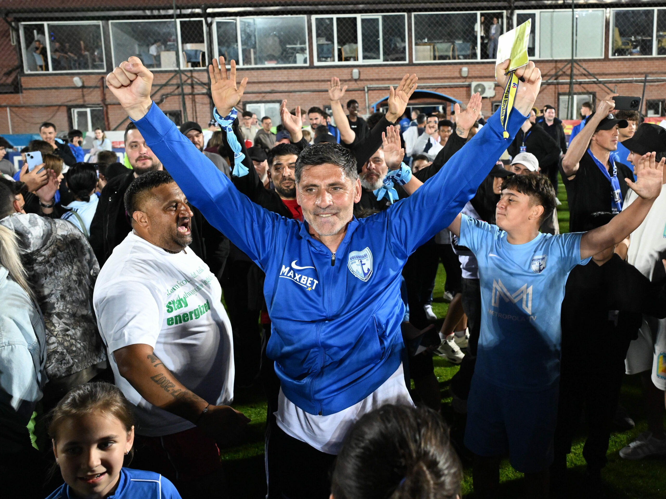 Lui Florin Pîrvu i-au dat lacrimile după ce a promovat în Superliga la ...